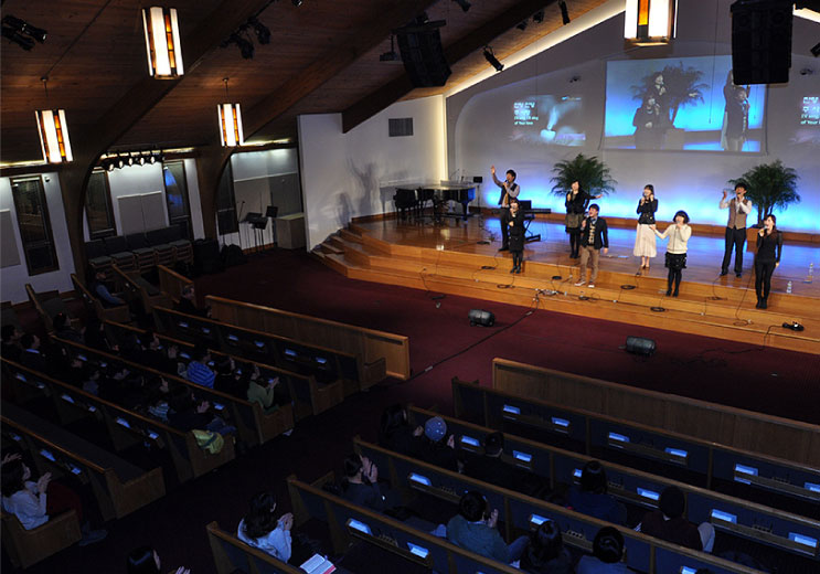 Top 10 Church Lighting System Providers for Design